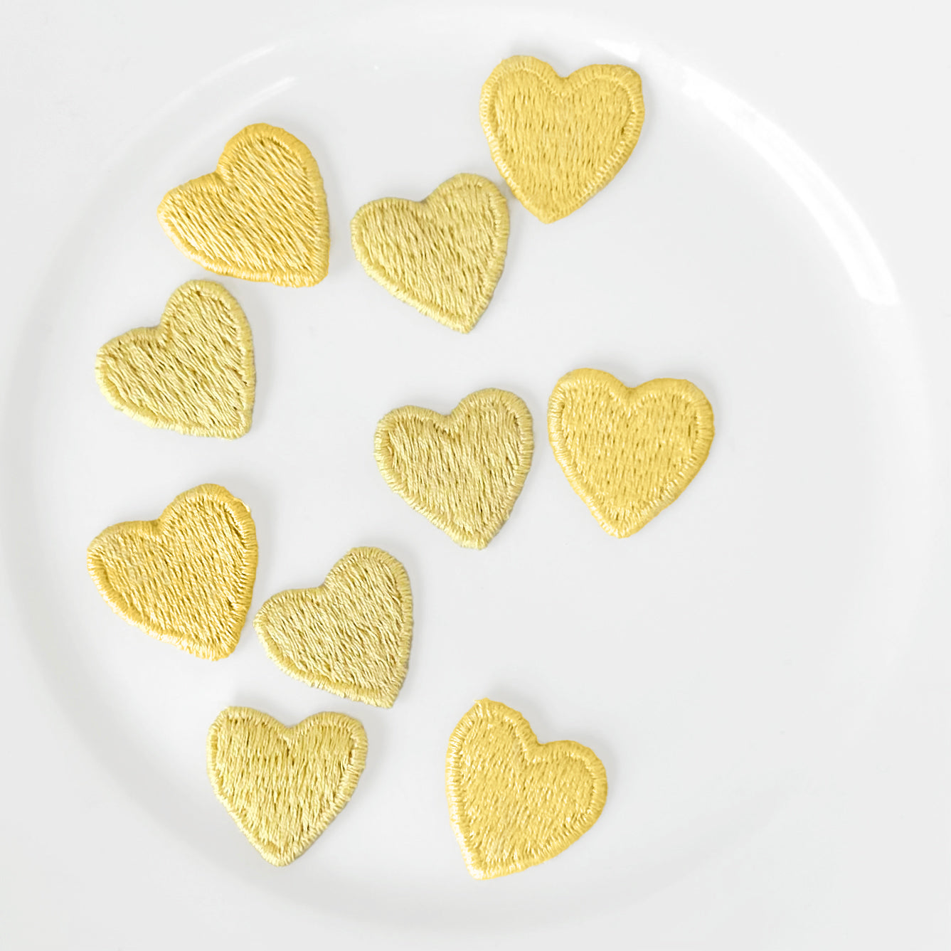 Vintage Heart Applique – Rose Mille