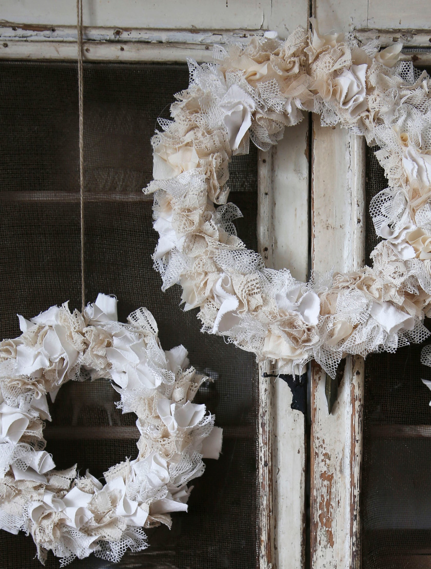 Creative Christmas Book with Anno 1808- by Jeanne d'Arc Living – Rose Mille