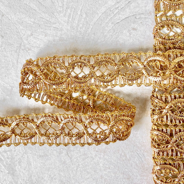 Metallic Gold Continuous Circles Trim – Rose Mille